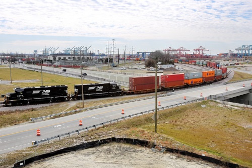 AASHTO Journal - National Freight Report Highlights Growing Capacity ...