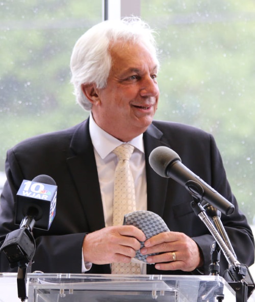 AASHTO Journal - Landscaping Key Part of RIDOT Airport Connector Project