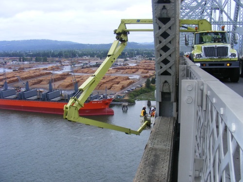 AASHTO Journal - Report Encourages Sharing of Bridge Corrosion Data