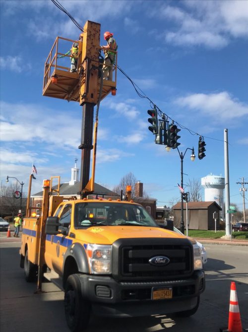 AASHTO Journal - NYSDOT Continues Traffic Signal Upgrade Program