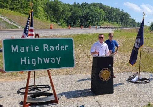 AASHTO Journal - Kentucky Completes 20-Year Transportation Project
