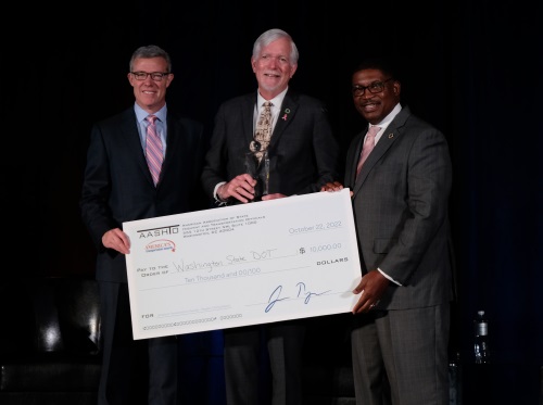 AASHTO Journal - Two State DOTs Earn Top Awards in National Competition