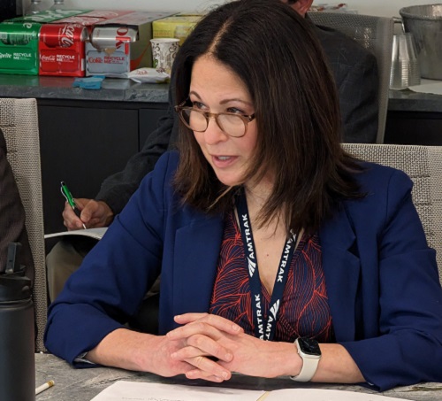 AASHTO Journal - Amtrak Seeks Funds for New Long-Distance Train Study